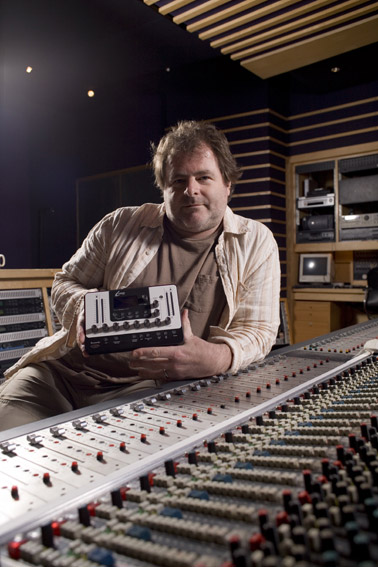 Legendary Producer Dave Bascombe Custom EQs with Liquid Mix